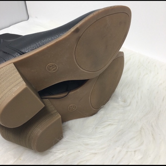 Universal Thread | Shoes | Universal Thread Indie Heeled Black Ankle ...